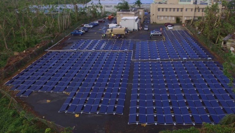 Tesla publica imágenes del proyecto solar+almacenamiento en el hospital ...