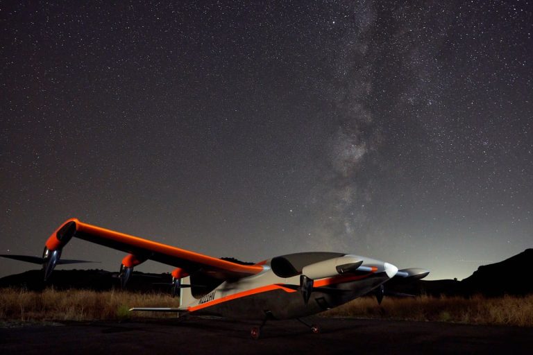 El ejercito de Estados Unidos prueba su primer avión eléctrico autónomo ...