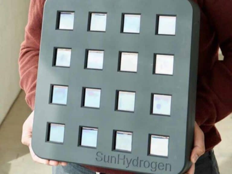 SunHydrogen: el panel solar que produce hidrógeno de día y de noche