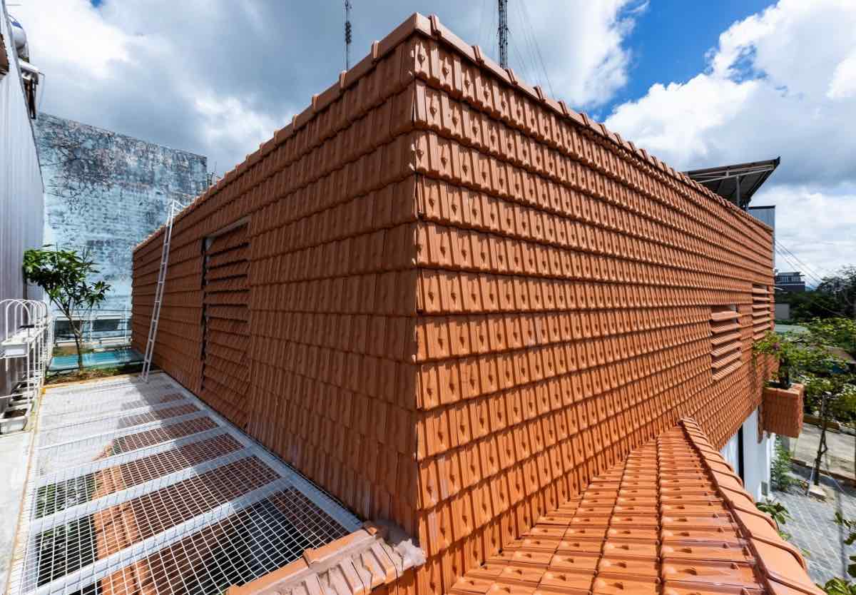 The Tile House, Una Casa Para Regular De Forma Eficiente El Clima ...