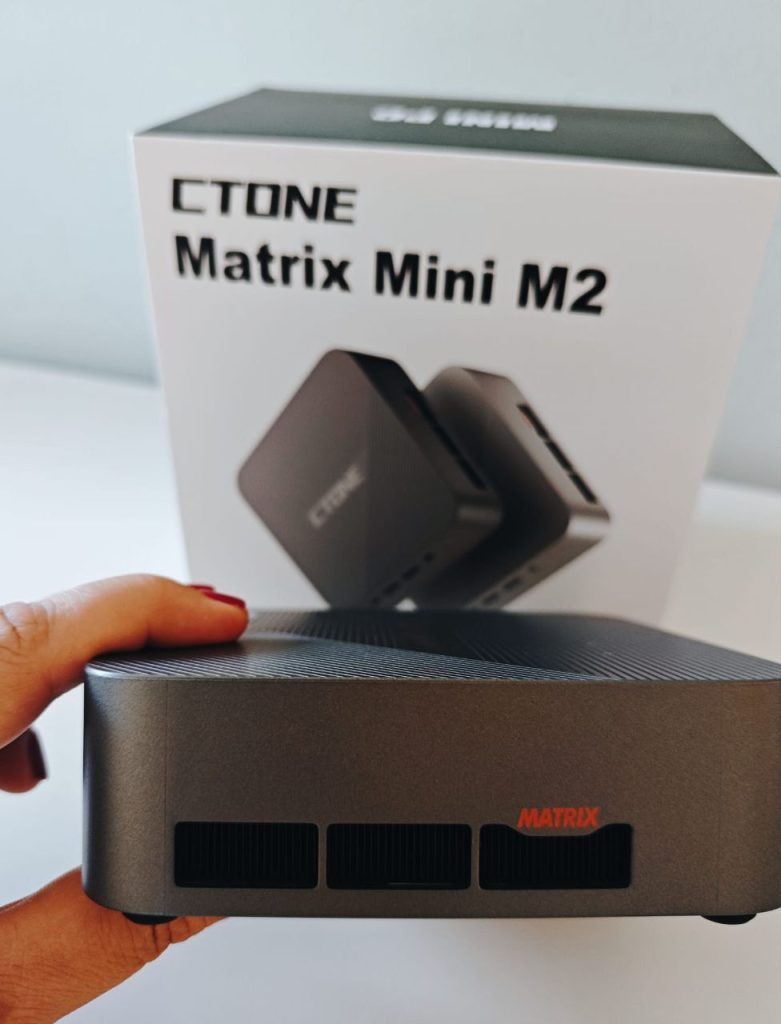 Reseña del CTONE Matrix Mini M2: potencia bruta en tamaño mini